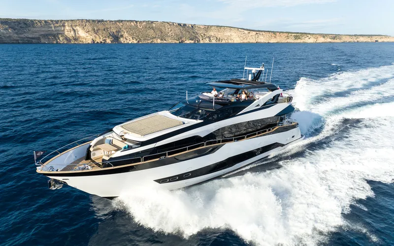 HIGH ENERGY yacht for charter (Sunseeker, 28m, 2023)
